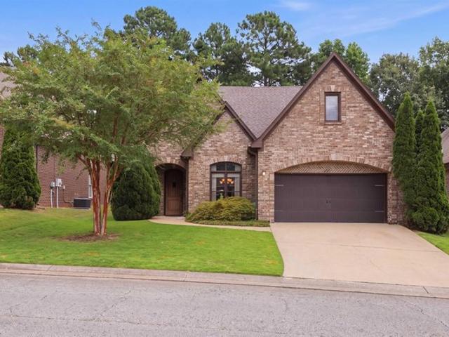 4155 Overlook Cir, Trussville, AL 35173