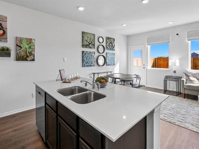 4156 Sunridge Drive
