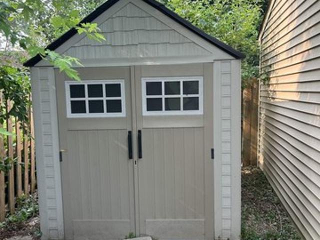 41575 Cimarron St, Clinton Township, MI 48038