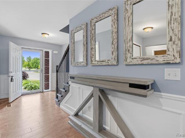 4158 Pepper Tree Lane