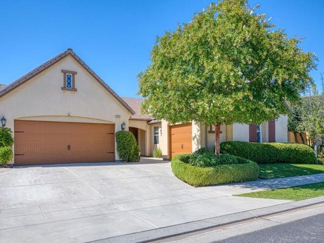 4159 Trenton Ave, Clovis, CA 93619