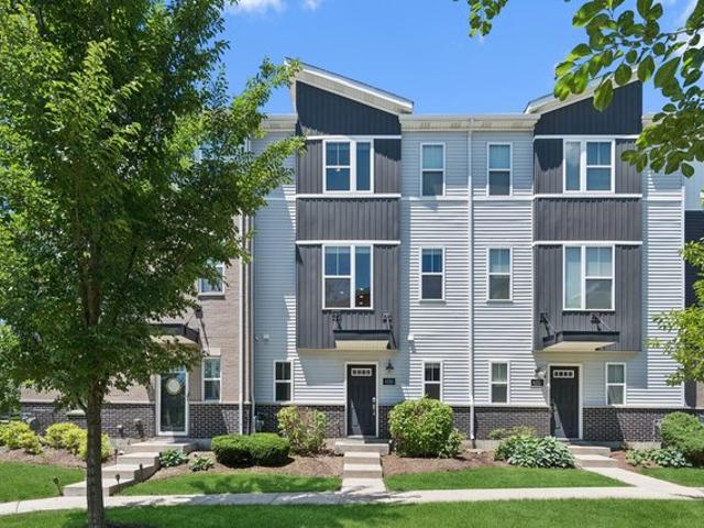 4150 Irving Rd, Aurora, IL 60504