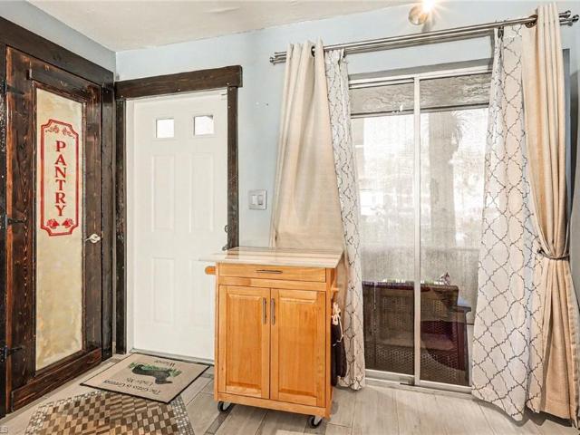 4150 Looking Glass Ln, Unit 3903, Naples, FL 34112 | MLS #226012