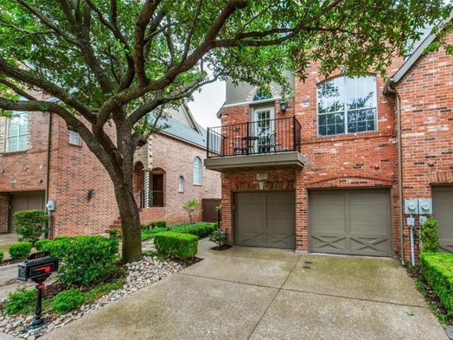 4150 Towne Green Cir, Addison, TX 75001