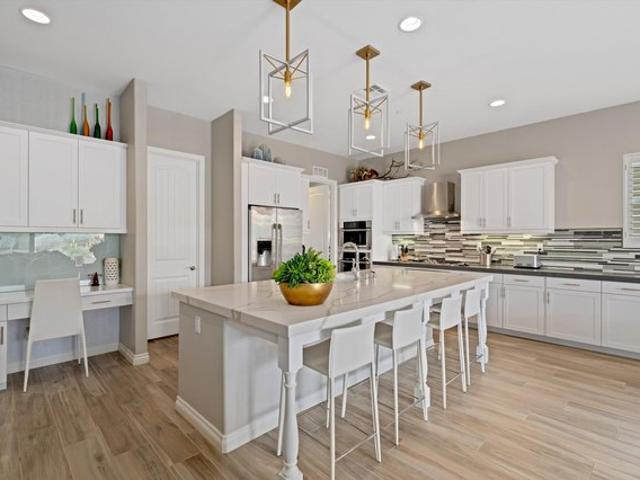 4150 Via Cararra, Palm Desert, CA 92260