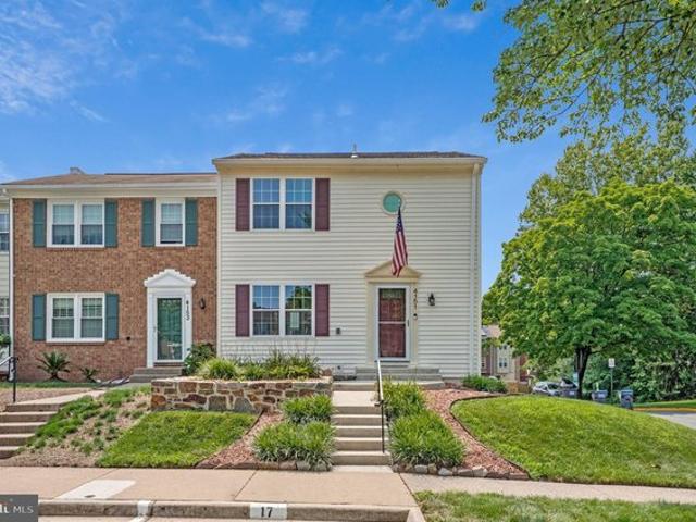 4151 Hamlin Ct, Chantilly, VA 20151