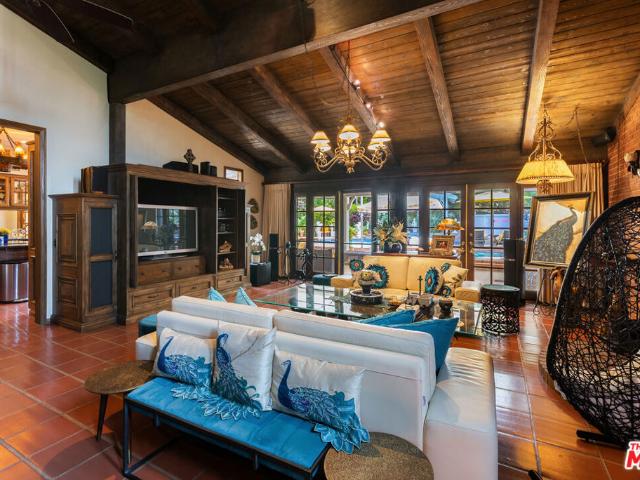 4152 Falling Leaf Drive