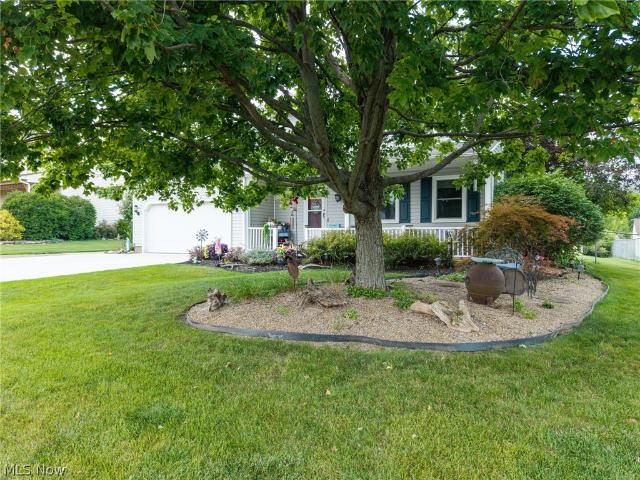 4153 Rolling Hills