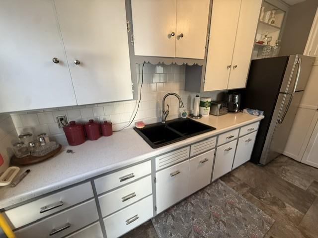 415 10th Street N