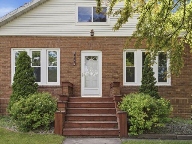 415 9th Street