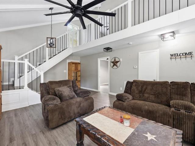 415 County Road 758