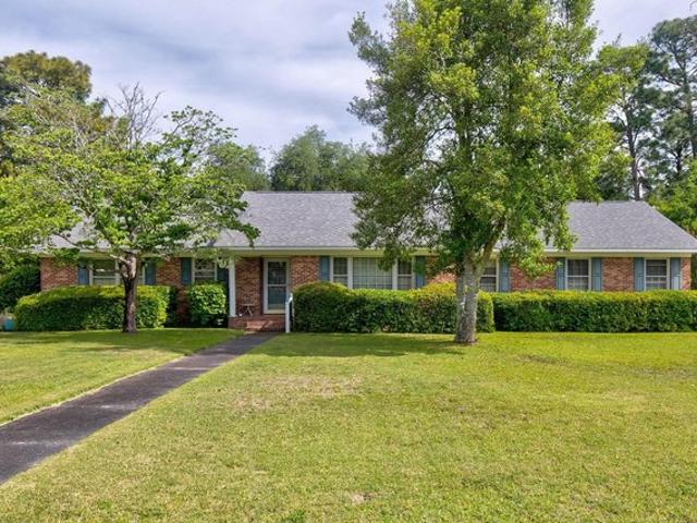 415 Cool Springs Dr, Camden, SC 29020