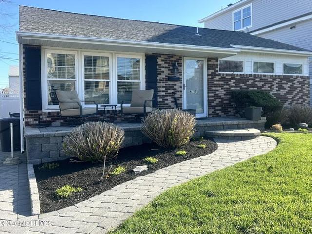 415 Carter Ave, Point Pleasant Beach, NJ 08742