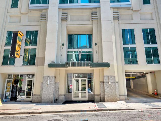 415 Church St # 2106