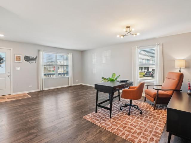 415 Cronin Boulevard