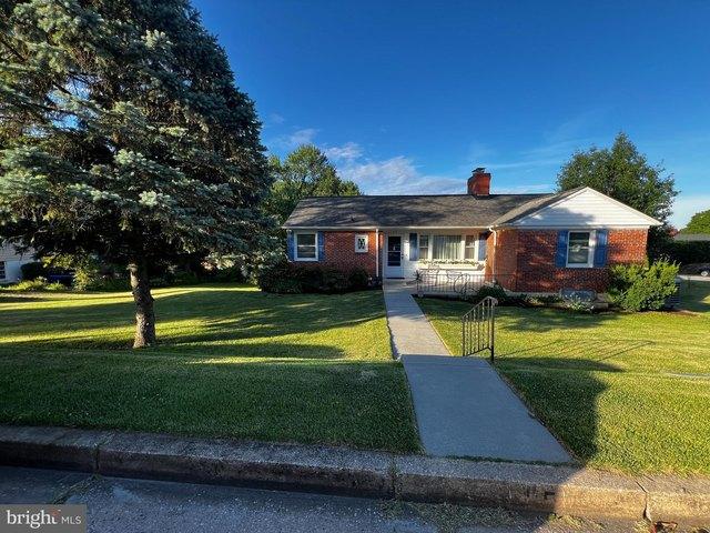 415 Aigburth Rd, Towson, MD 21286