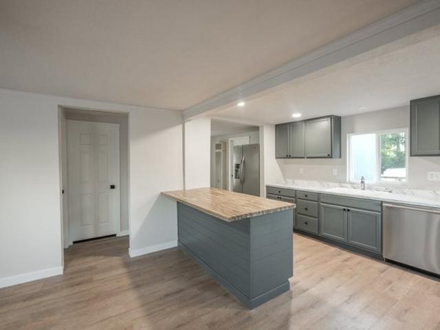 415 B St, Delta, CO 81416