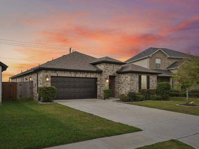 415 Barrios Bay Ln, La Porte, TX 77571 | MLS #42519 | Compass