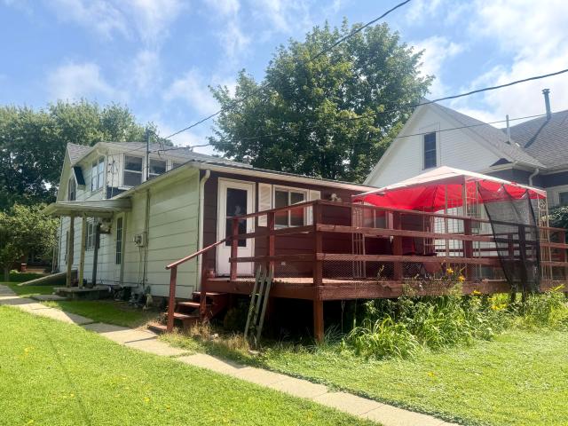 415 Benton Street