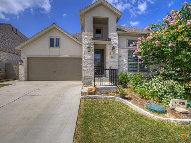 415 Bridle Trail