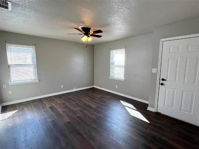 415 Glenn Drive