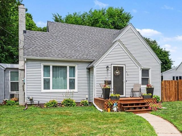 415 Glendale Blvd, Kalamazoo, MI 49004