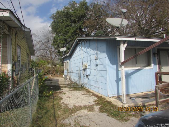 415 Dorie St, San Antonio, TX 78220 | MLS #1930