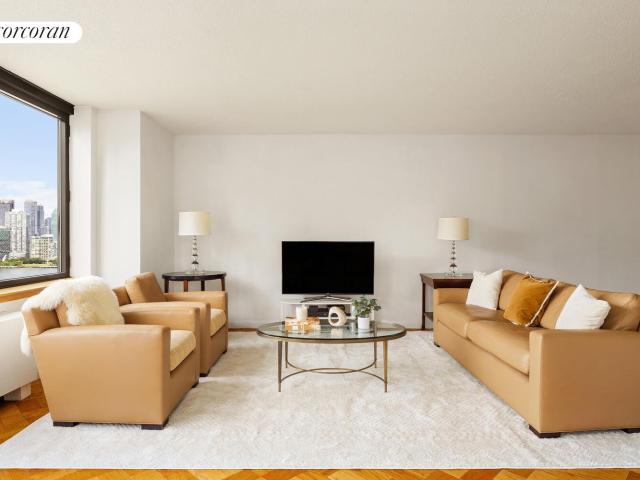 415 E 37TH Street 21J