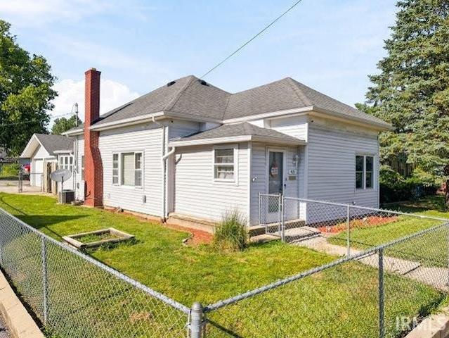 415 E Bradford St, Marion, IN 46952
