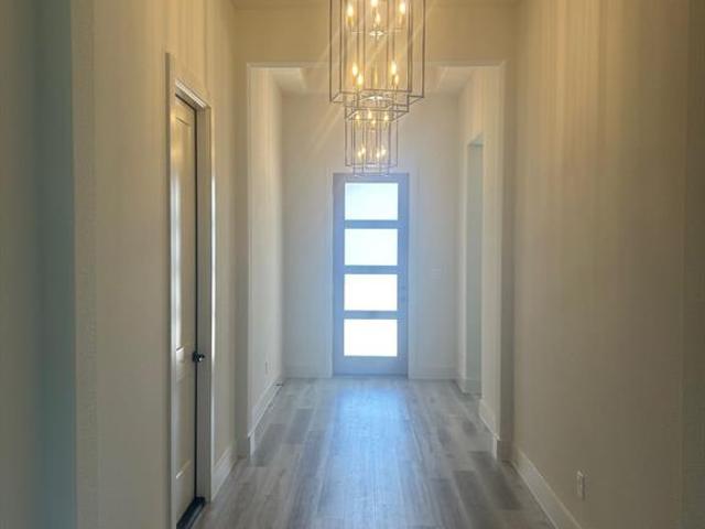 415 E Burks St, Pilot Point, TX 76258 | MLS #21236