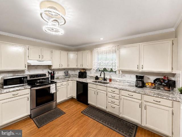 415 E Cherry Hill Road