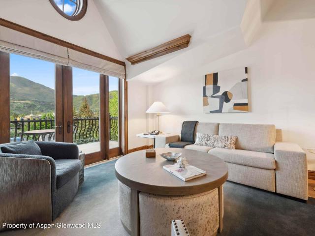 415 E Dean St Unit 30 Week 10, Aspen, CO 81611 | MLS #192133 | Compass