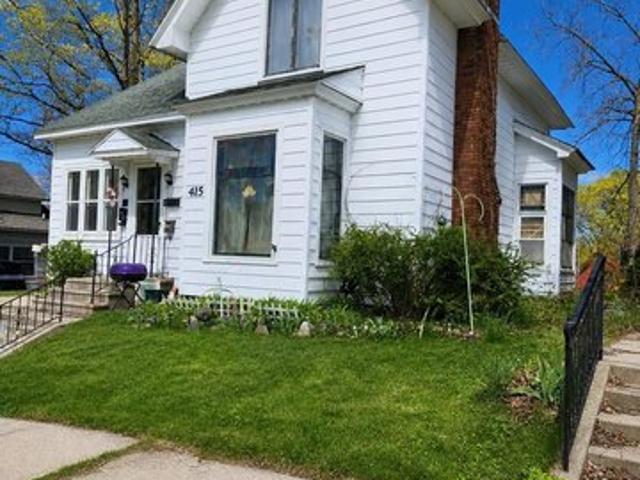 415 E Harris St, Cadillac, MI 49601