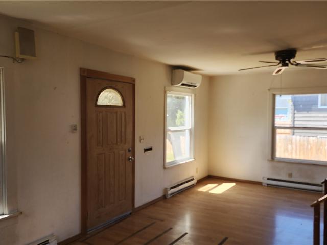 415 E Lopez Ave