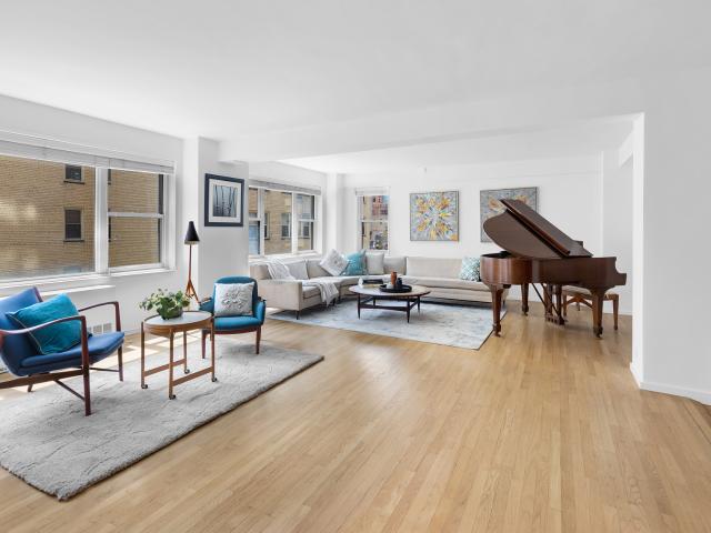 415 East 52nd Street, New York, NY