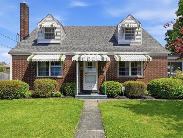 415 Elwyn Ave, Springdale, PA 15144
