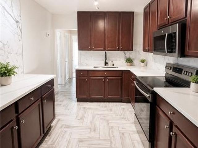 415 Fairfax Dr, Fort Myers, FL 33905