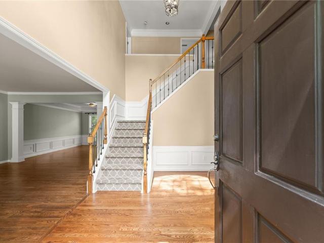 415 Fairford Lane
