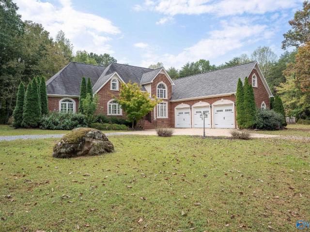 415 Fruit Farm Road E