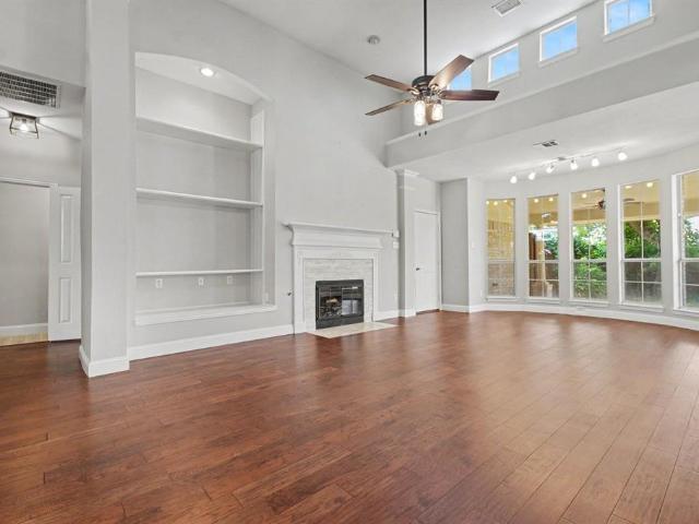 415 Heatherwood Drive