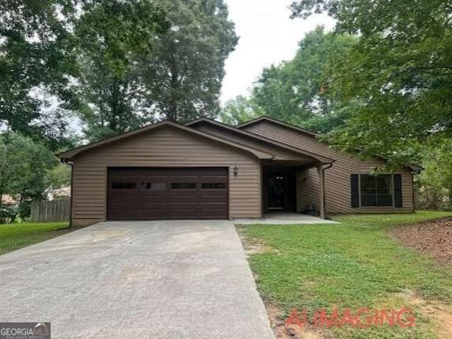 415 Hickory Fork Ct, College Park, GA 30349