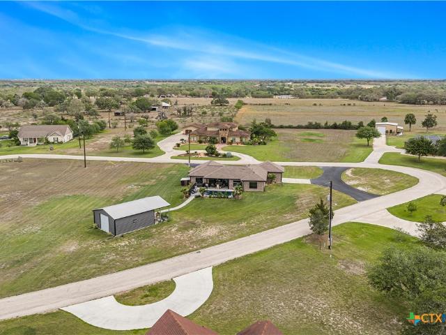 415 Juniper Trail