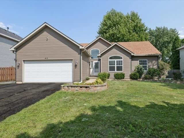 415 Juniper Dr, North Aurora, IL 60542