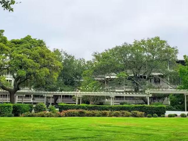 415 OCEAN CREEK DR APT 2182, MYRTLE BEACH, SC 29572 Condo/Town.
