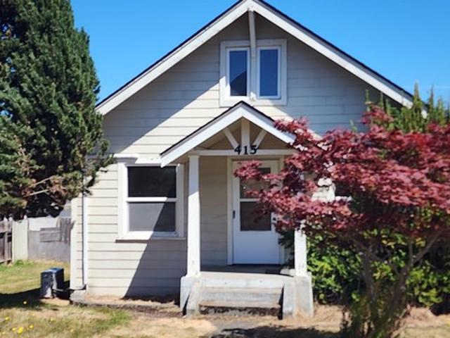 415 Lopez Ave, Port Angeles, WA 98362