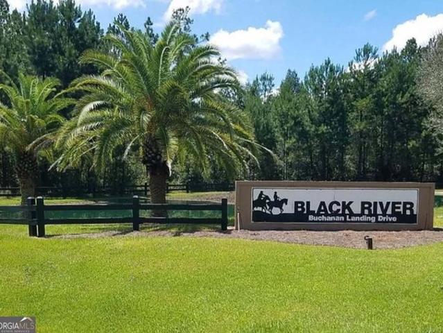 415 Lake Deborah Dr, Folkston, GA 31537