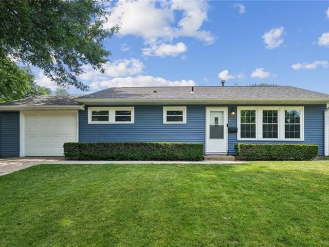 415 Linwood St SW, Cedar Rapids, IA 52404