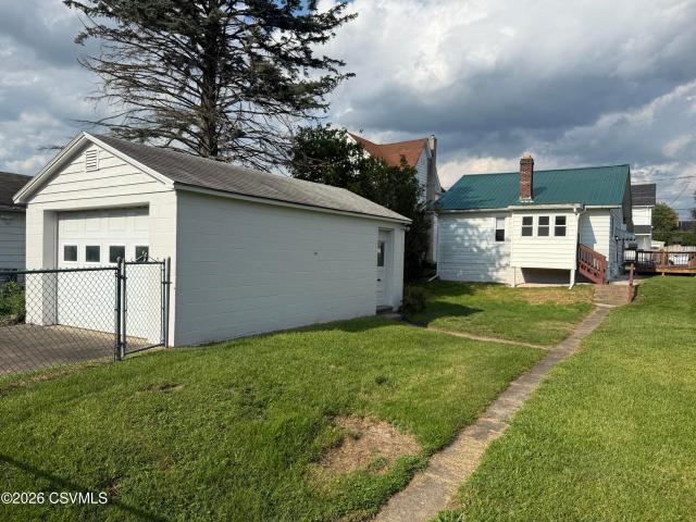 415 MONROE Street