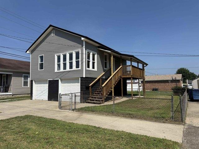 415 Maple Ave, Ironton, OH 45638