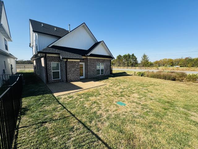 415 Maple Hill Rd